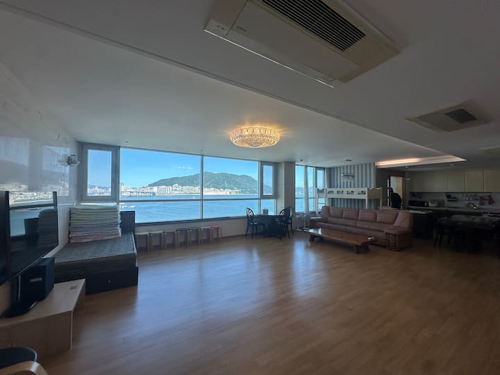 [씨송도하우스] 송도 해변 70평 대형 숙소 #오션뷰 #케이블카뷰 - Busan