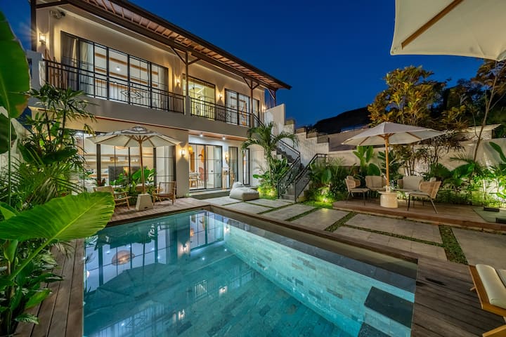 Amazing 3br In Lush Ubud W Huge Pool+patio+garden - ウブド