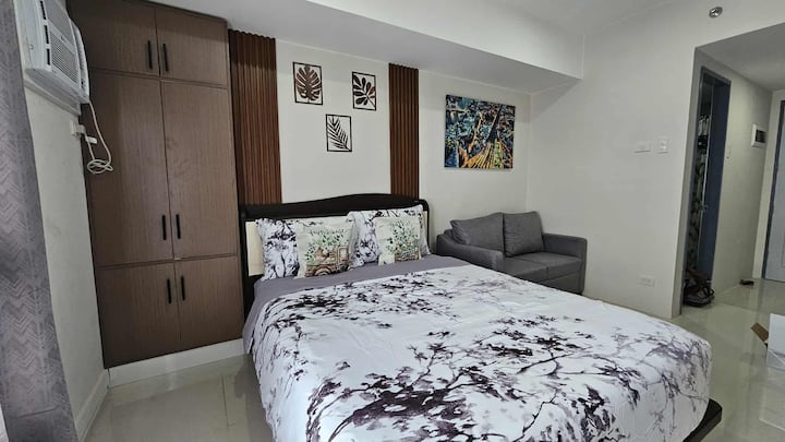 Your Stylish Cebu Getaway - Jtower Residences - Mandaue City