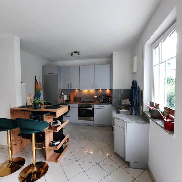 Cozy 2-room Apartment Close To Trainstation - Poing