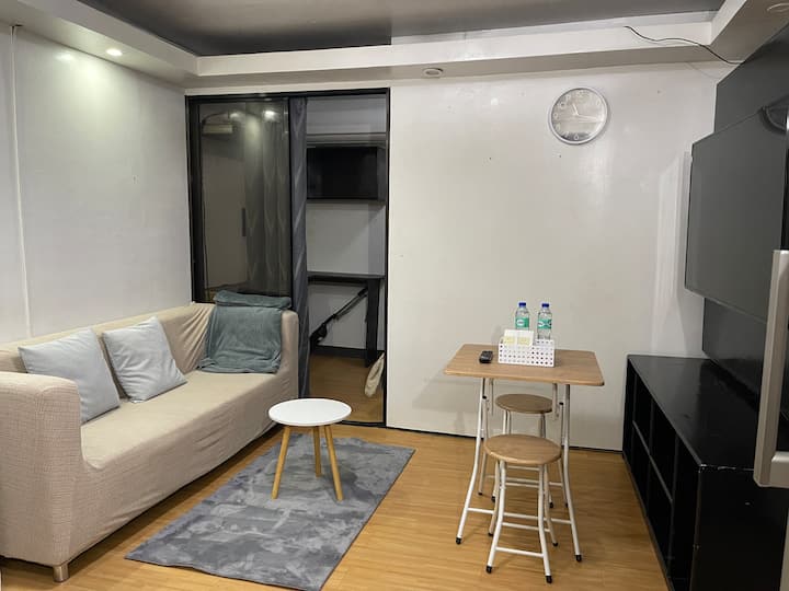 Studio Turned 1 Bedroom Condo - Fully Furnished - Cebu City