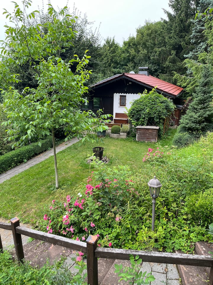 Naturidylle Pur: Hütte Mit Sauna Und Whirlpool - Hilders