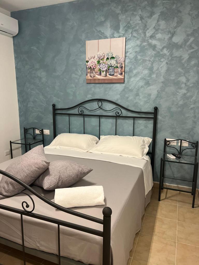Bea's bed and breakfast - Bed and breakfasts for Rent in Villalba ...