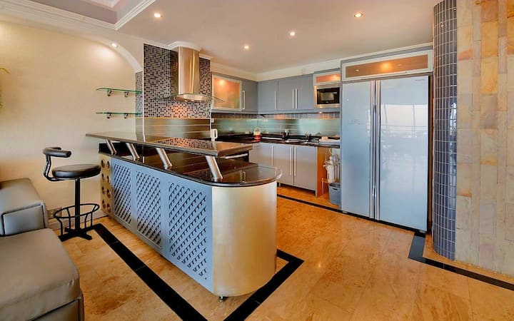 Pratumnak Pattaya First Line 2br Centre - Jomtien