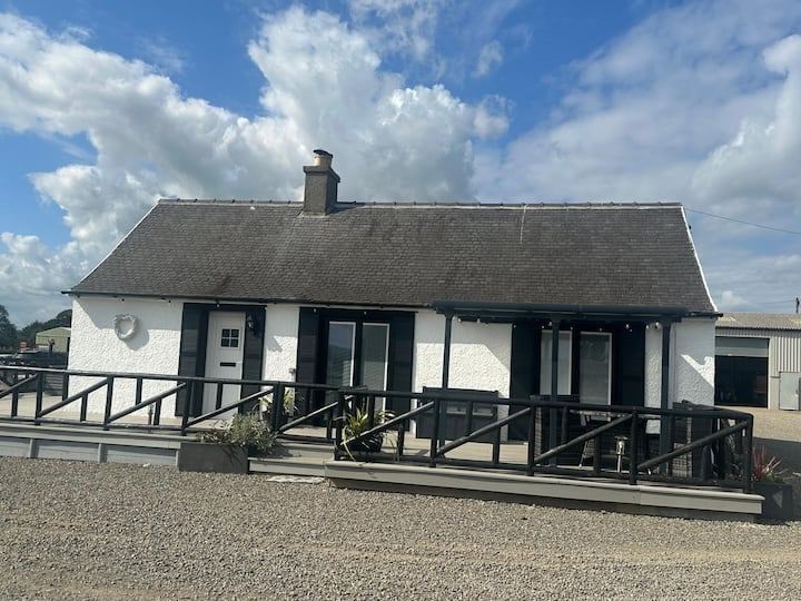 Riverside Cottage - Paisley