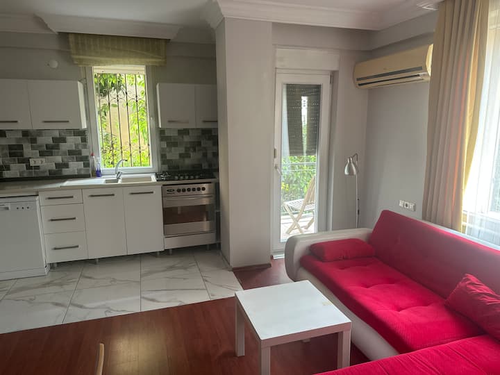 4 Minute Walk To Thesea 1+1 Best Location Wow Area - Antalya