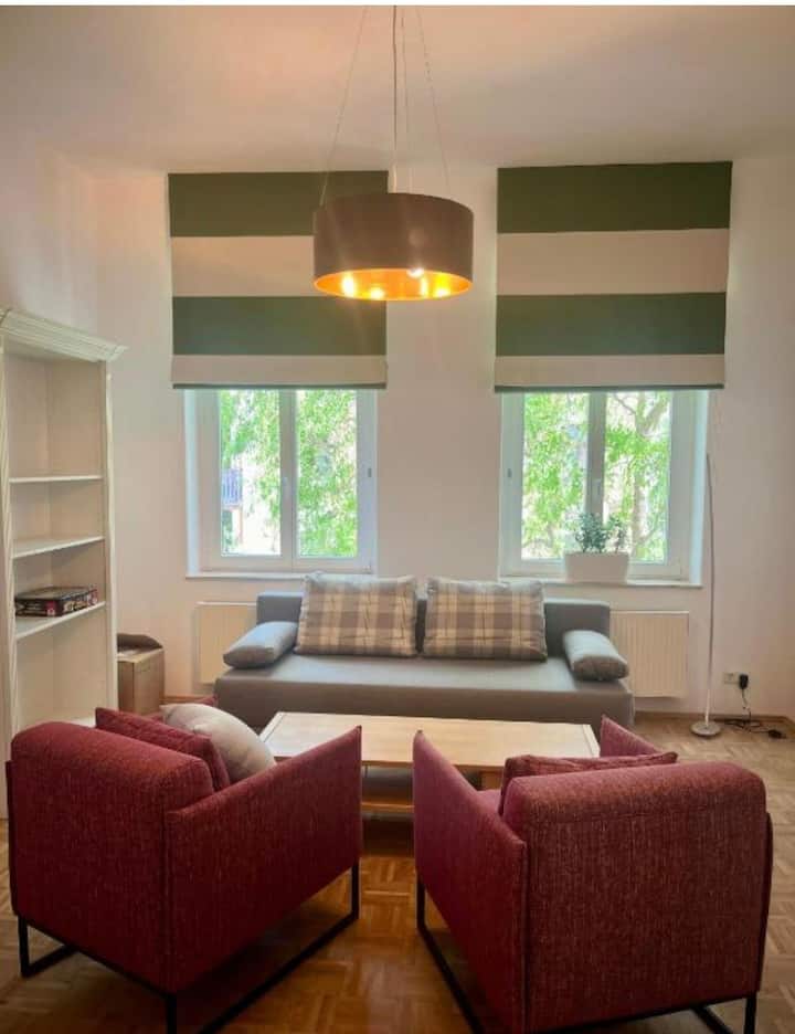 Wohnung In Bautzen
Stadtnahe Auszeit - Bautzen