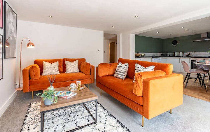 Contractor/ Relocation Stays - Parking, Central - Knaresborough