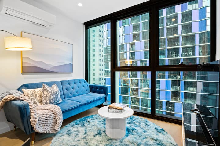Stylish Melbourne Cbd 2bd – Pool, Gym, Sauna & Spa - Melbourne