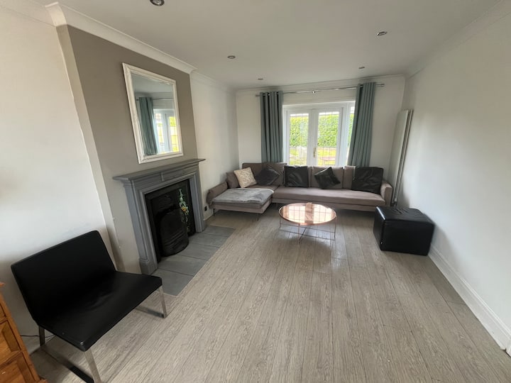 4 Bed Detached Epsom - Surbiton