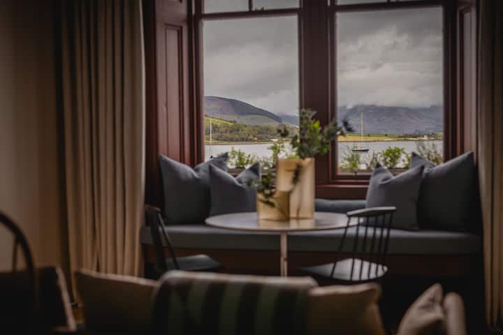 Spacious, Victorian Apartment, Outstanding Views - Tighnabruaich