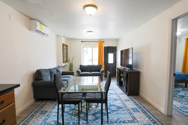 Elegant Home Italian Cypress Trees, With Ac - La Mesa, CA