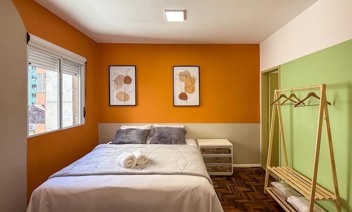 4 Hósp, Ar Cond, Cozinha Equipada/santa Casa/ufrgs - Porto Alegre