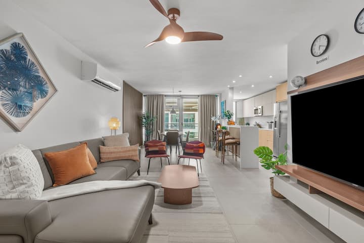 Solemare Luxe | 2 Pools & Gym | Near Beach - San Juan