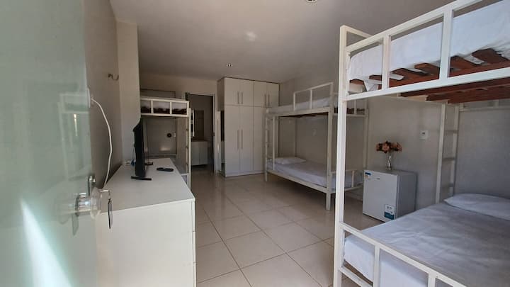 Quarto Para Alojamento - Paracatu
