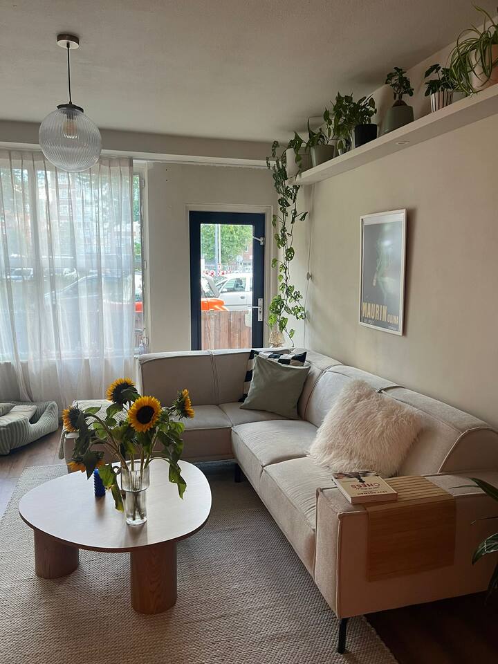 Cosy House In Rotterdam - 로테르담