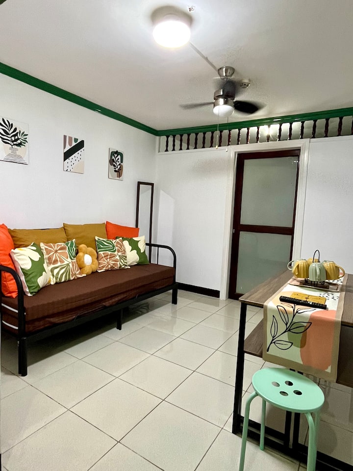 Affordable Simple Home Near Smseaside Groovy Boho - Cebu City