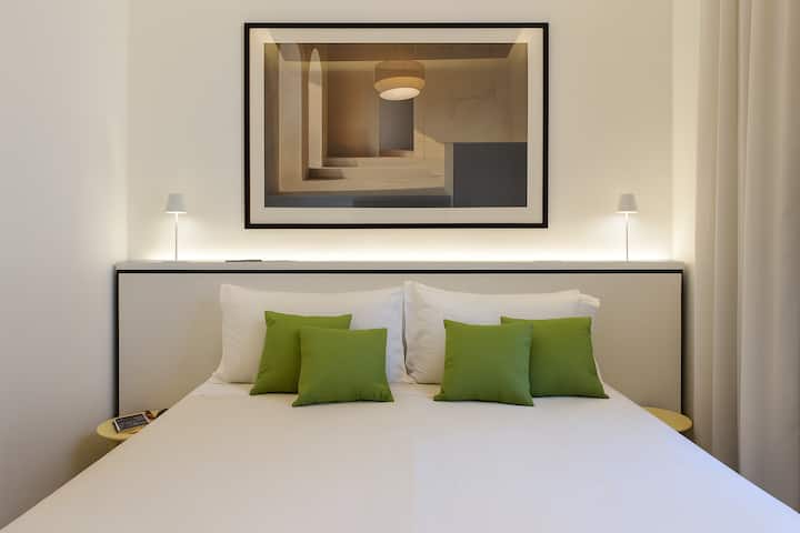 |2| Double En-suite - Near Colosseum - Rome