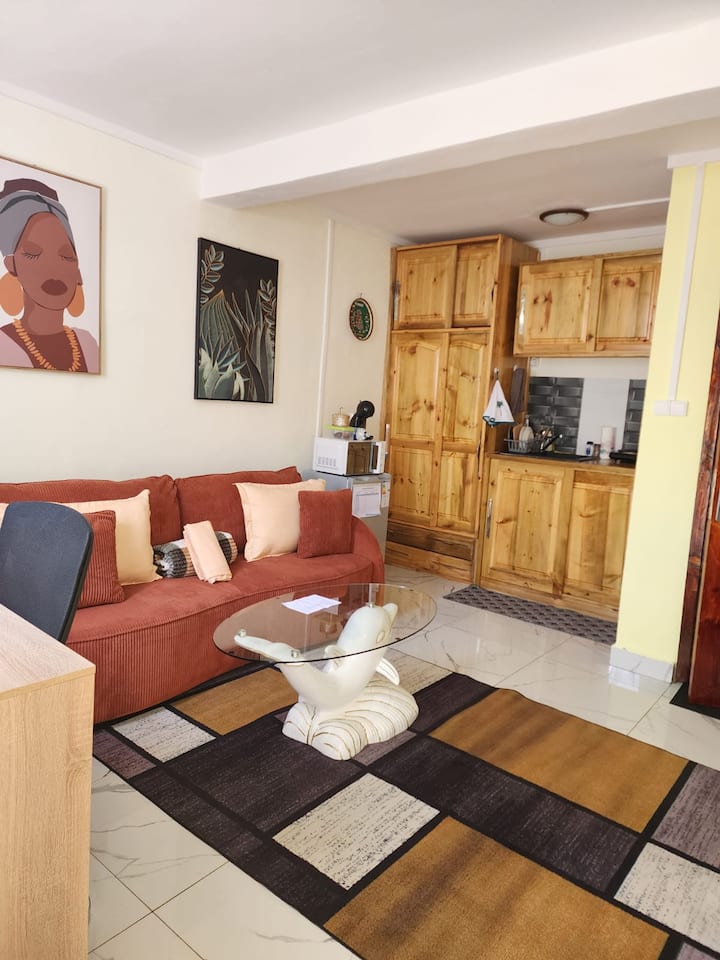 Studio Lumineux Près De Mer Avec Espace Extérieur. - Mayotte