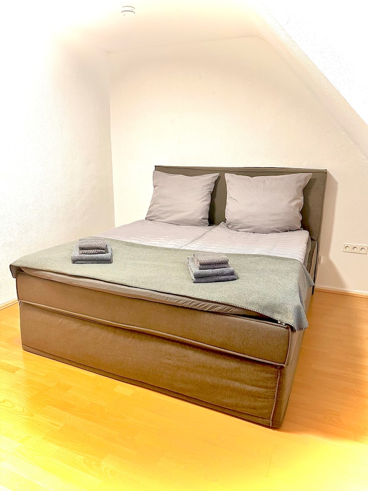 Moderne Unterkunft Mit Parkplatz & Smart-tv - Duisburg