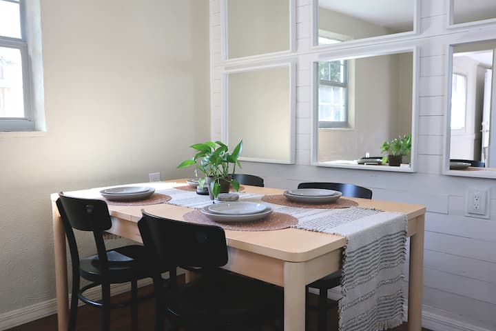 Lotus House | Cozy Getaway Near Alafia River - Riverview, FL