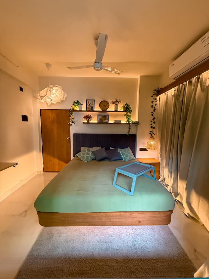 Casa Luna Khar West - Mumbai