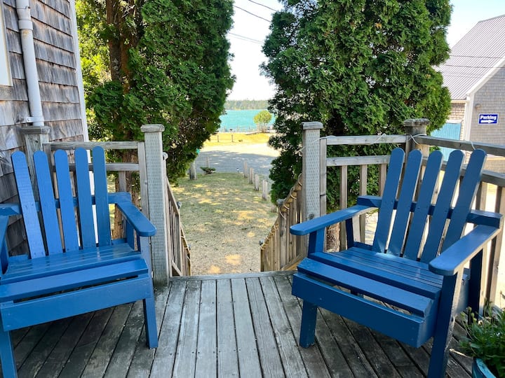 Top Floor 2-bedroom Apartment, Deck And Oceanviews - St. Andrews