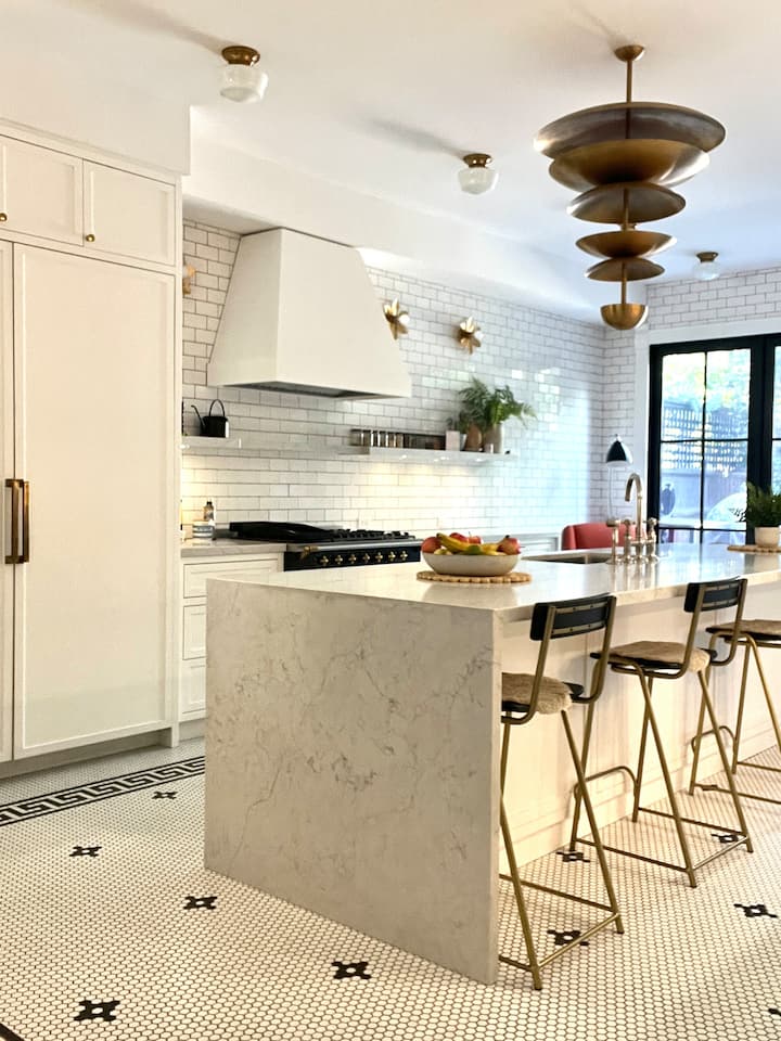 Cabbagetown 5 Bedroom Heritage Home - Torontó