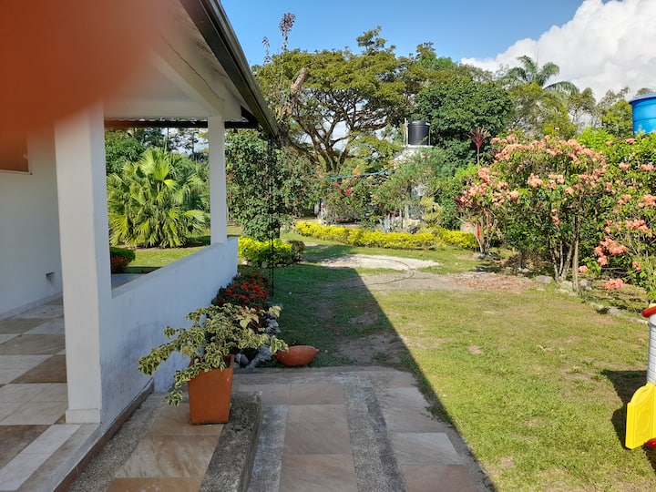 Acogedora Casa Campestre - Restrepo