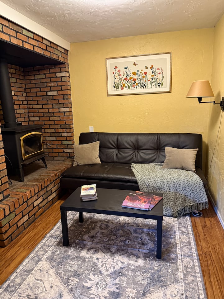 Cherry Glen: Quiet, Woodsy & Steps From Downtown - Flagstaff, AZ