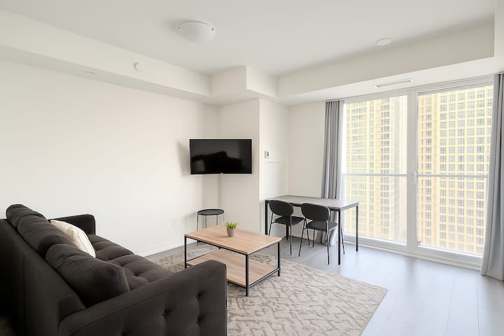 Tranquil Downtown Toronto Condo - Toronto