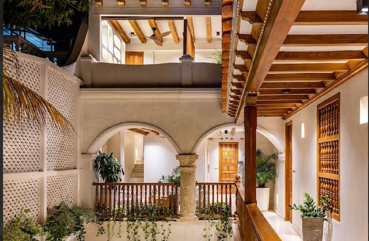 Isaluna: The Ultimate Luxury Escape - Cartagena