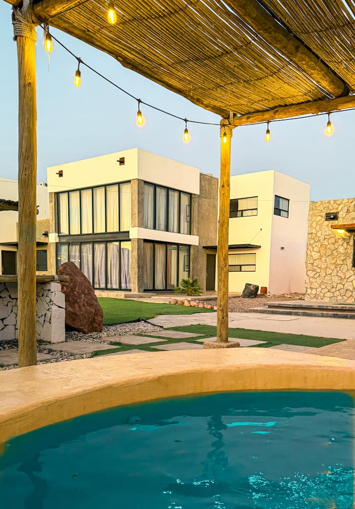 Modern Rustic Design | Jacuzzi | Sleeps 14 - San Carlos Nuevo Guaymas