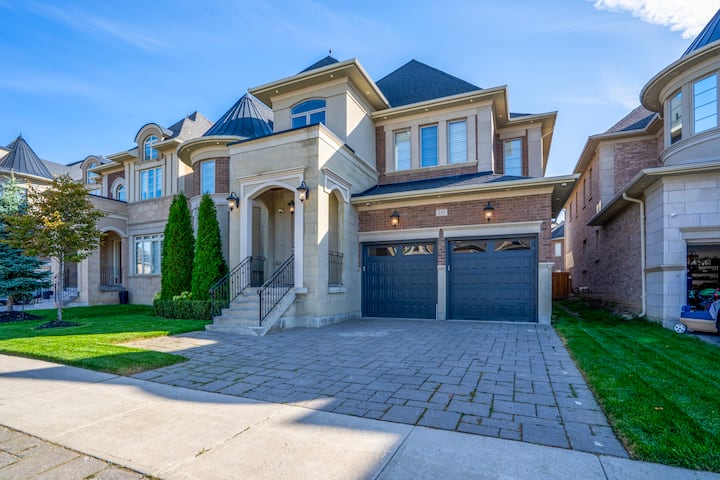 Timber Creek Estate - Bolton