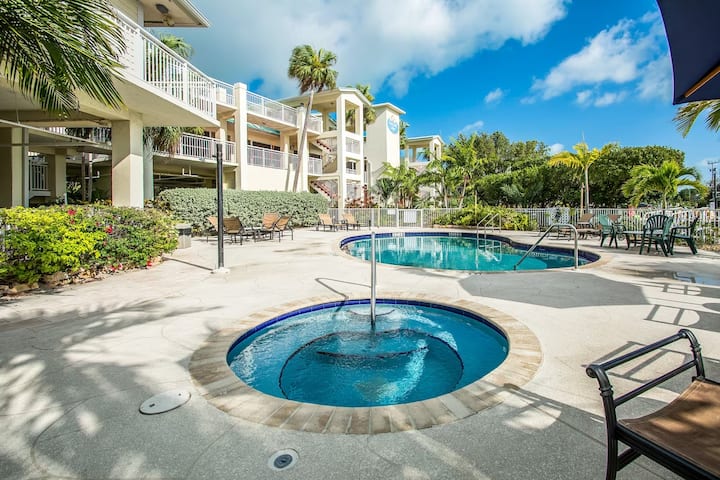 Studio Balcony Suite | Dove Creek | Ocean View - Key Largo, FL