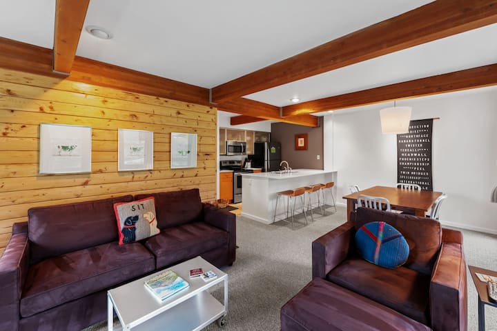 Condo Walking Distance To The Chairlift, Sleeps 6 - Crested Butte, CO