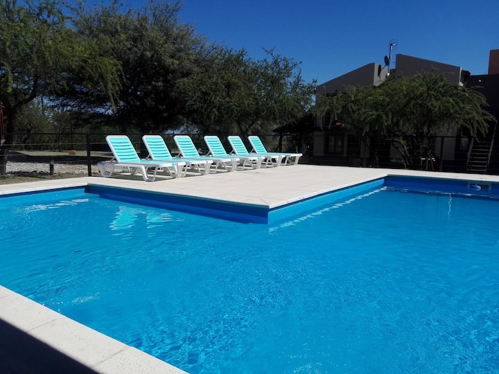 Cabaña Para 4 Personas Con Un Dormitorio. - Merlo