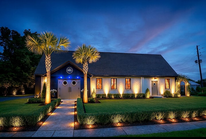 Chapel Charters ~ A Unique Space For Weddings! - Columbia