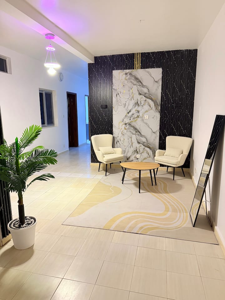 Appartementchic Proche Plage+terrasse Ensoleillée - Dakar