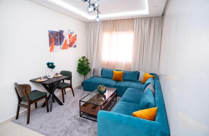 Appart Luxueux, Netflixx, Bien Localisé,wifi - Tangier
