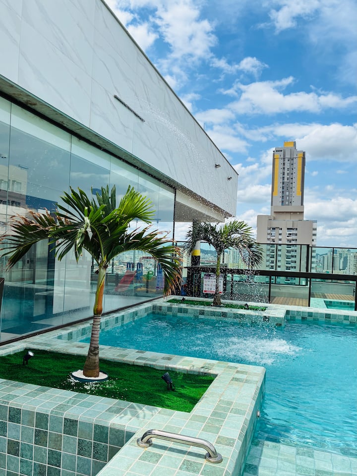 Piscina Cobertura • Elegante • Perfeito P Casais - Vila Velha