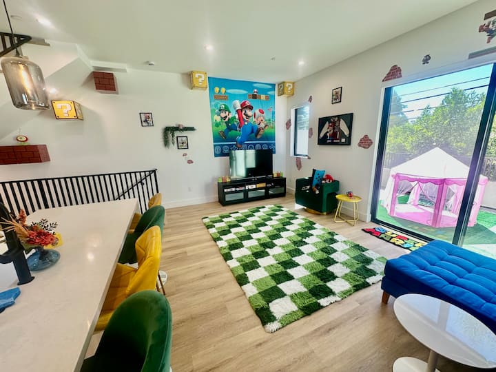 Mario World Townhouse - Los Angeles, CA