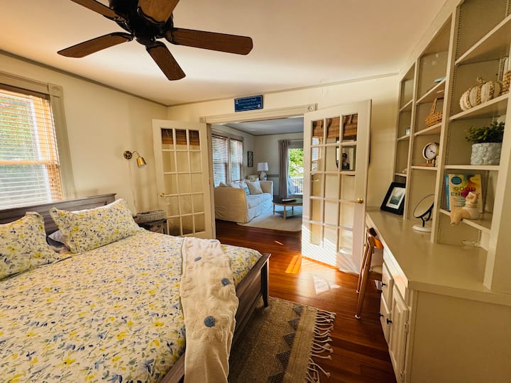 Manchester-by-the-sea; Walk To Beach/village/train - Beverly, MA