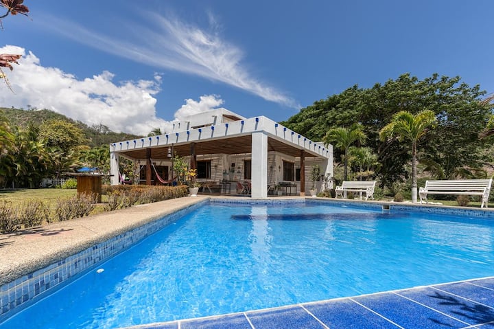 Quinta Casa Blanca - Santa Isabel