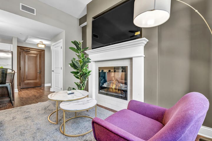 Luxury Loft • Heart Of Downtown• Parking/gym - Cleveland, OH