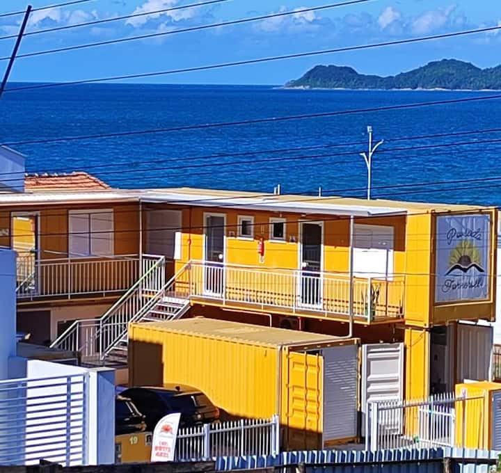 Pousada Luz Do Sol.
50 Mt Praia. 
15 Min Beto. - Penha