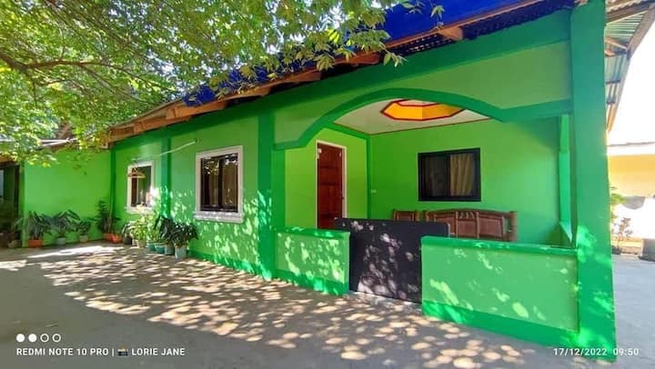 Green Big House At Patar White Beach - Bolinao