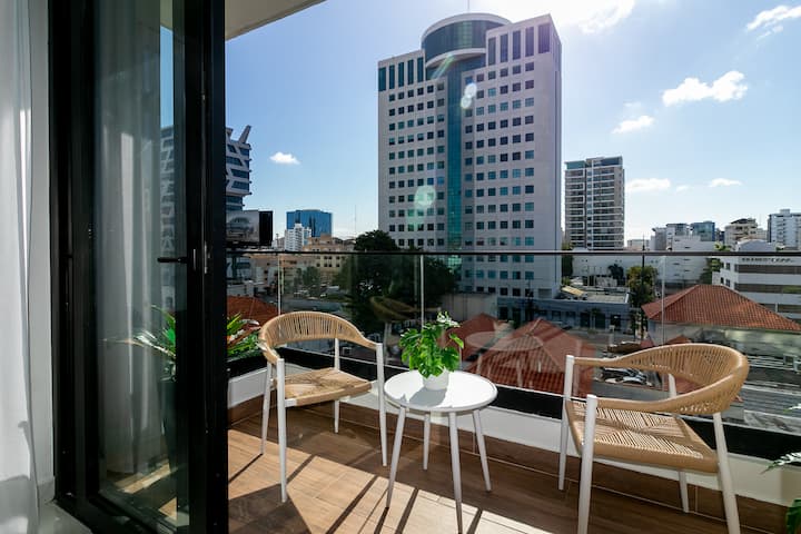 Stunning Modern City Center| Piantini|happystay - Santo Domingo
