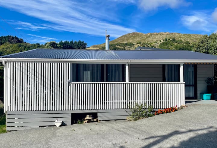 Cosy Cottage In Greenacres - Porirua