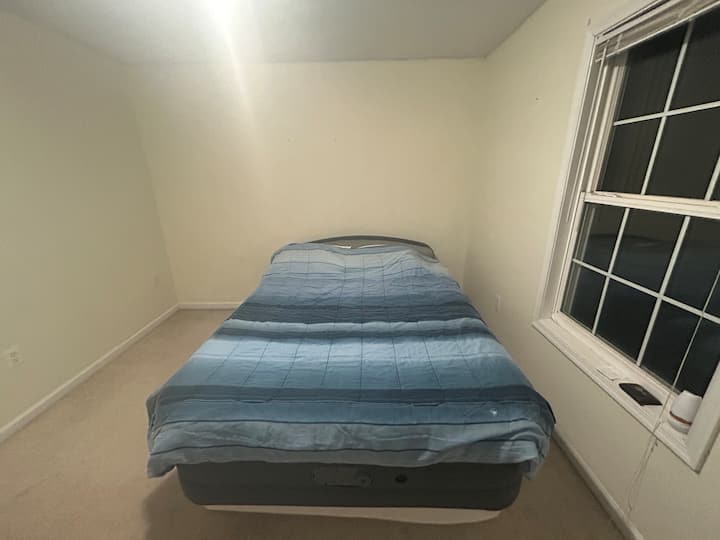 Cozy Room In A Quiet House - Strasburg, VA